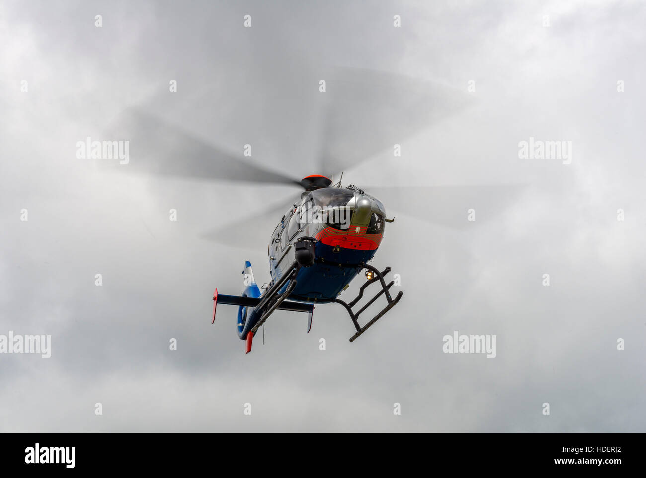 Police heli hi-res stock photography and images - Alamy