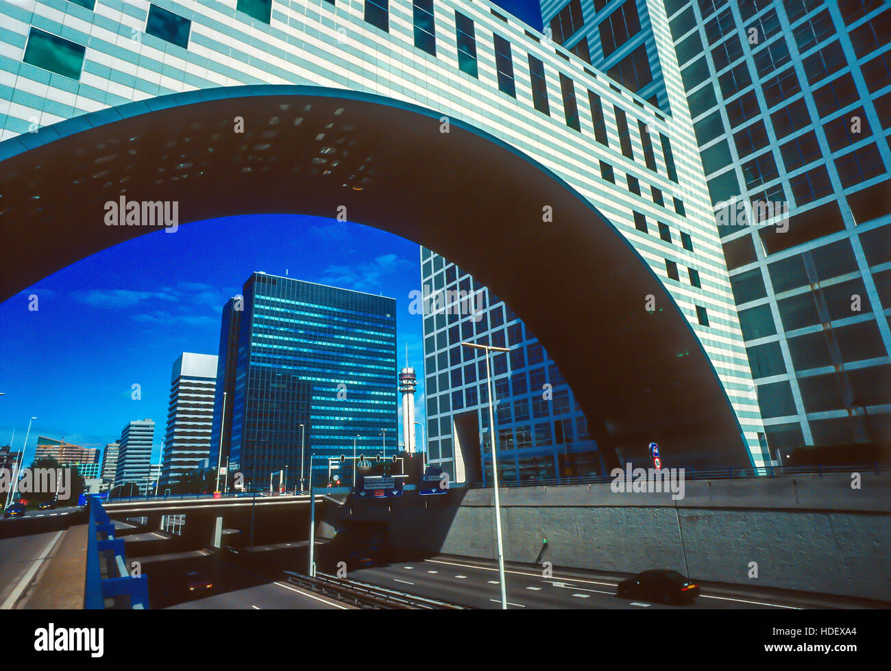 Deloitte building hi-res stock photography and images - Alamy