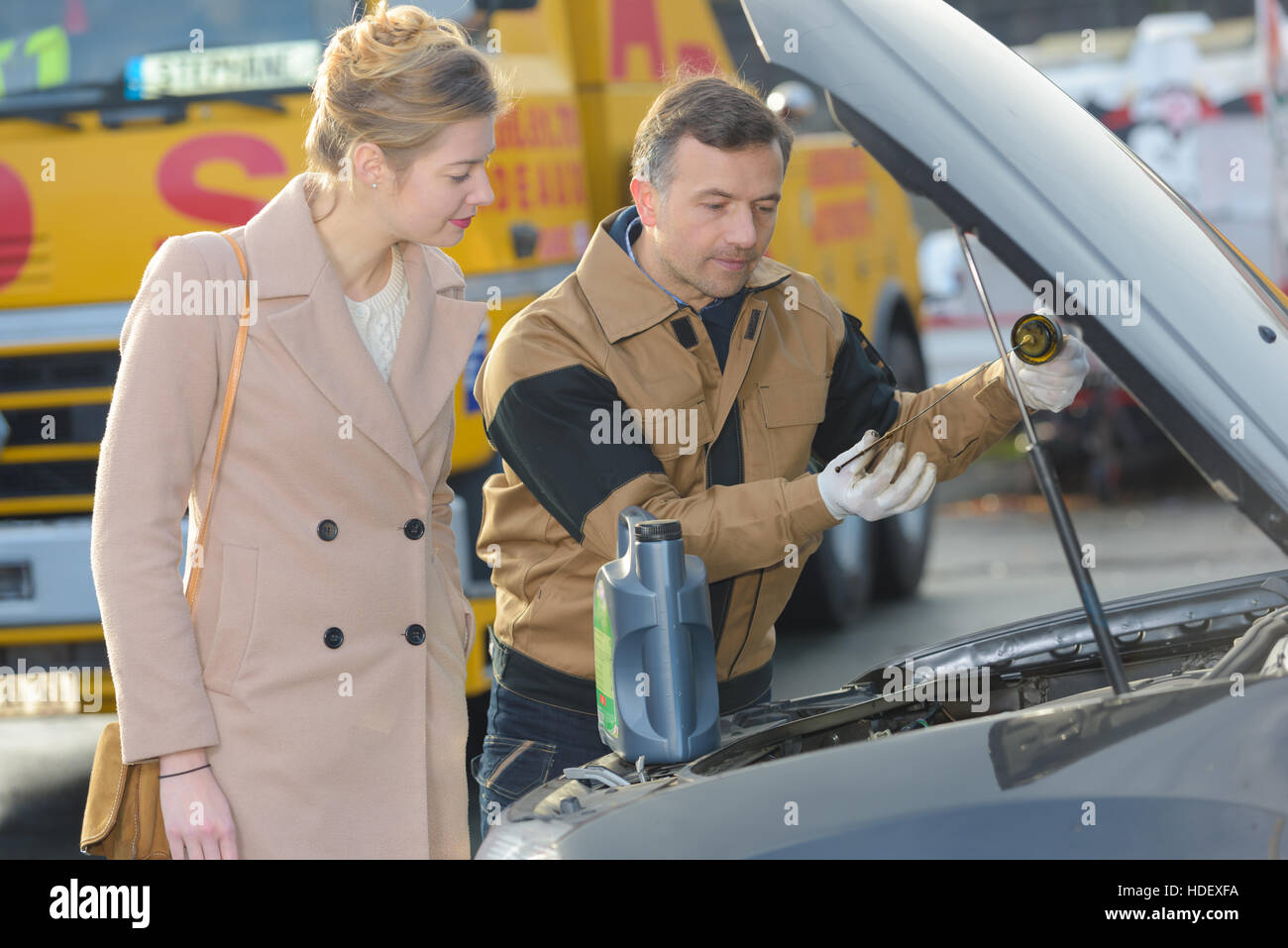 Mechanical explanation hi-res stock photography and images - Alamy