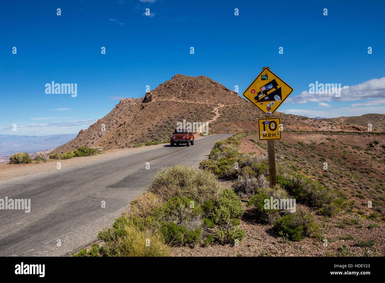 Jeep, road sign, atop, Dante's View, Death Valley National Park, Death ...