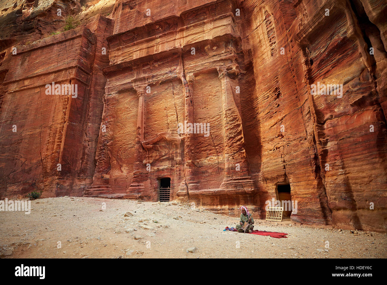 2016-04-27 An old man playing traditional Bedouin Rababa string musical ...