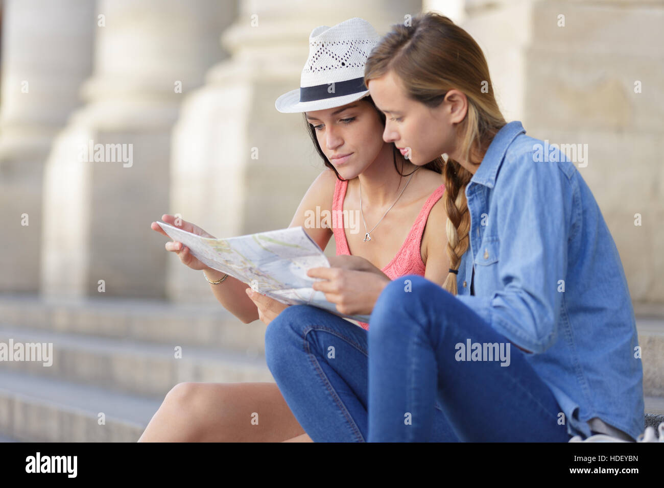 People confused map hi-res stock photography and images - Alamy