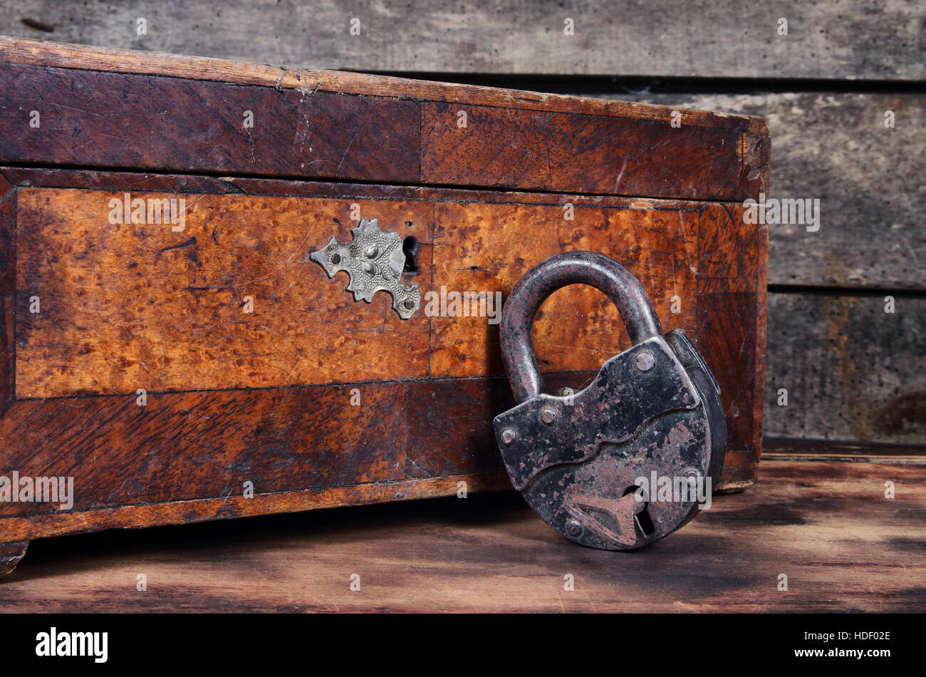 vintage box chest closeup Stock Photo - Alamy