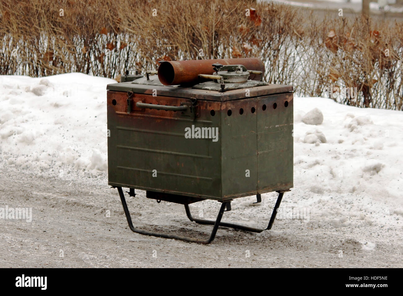 Army Field Kitchen High Resolution Stock Photography and Images - Alamy