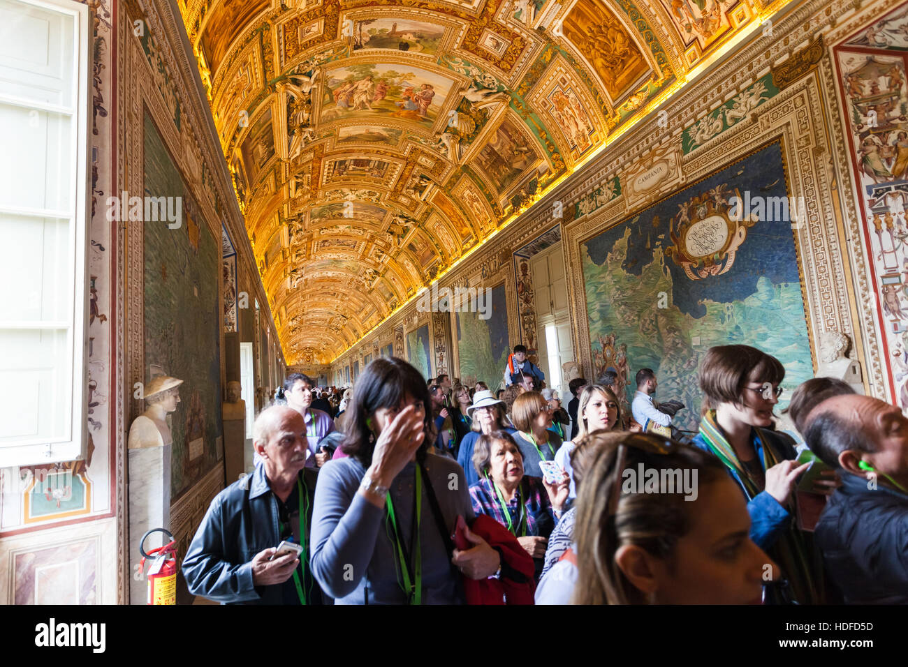 VATICAN, ITALY - NOVEMBER 2, 2016: many tourists in Gallery of Maps in ...