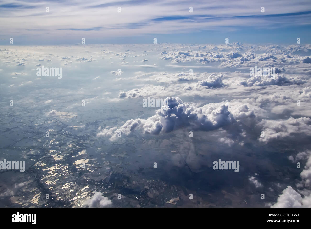 Cloud aerial hi-res stock photography and images - Alamy