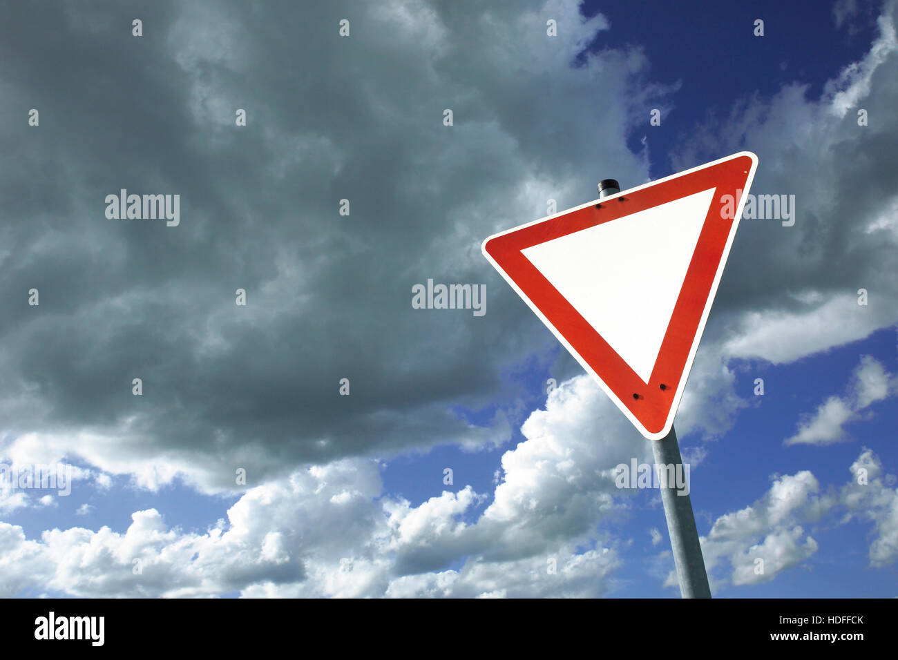 Traffic sign, Give Way Stock Photo - Alamy