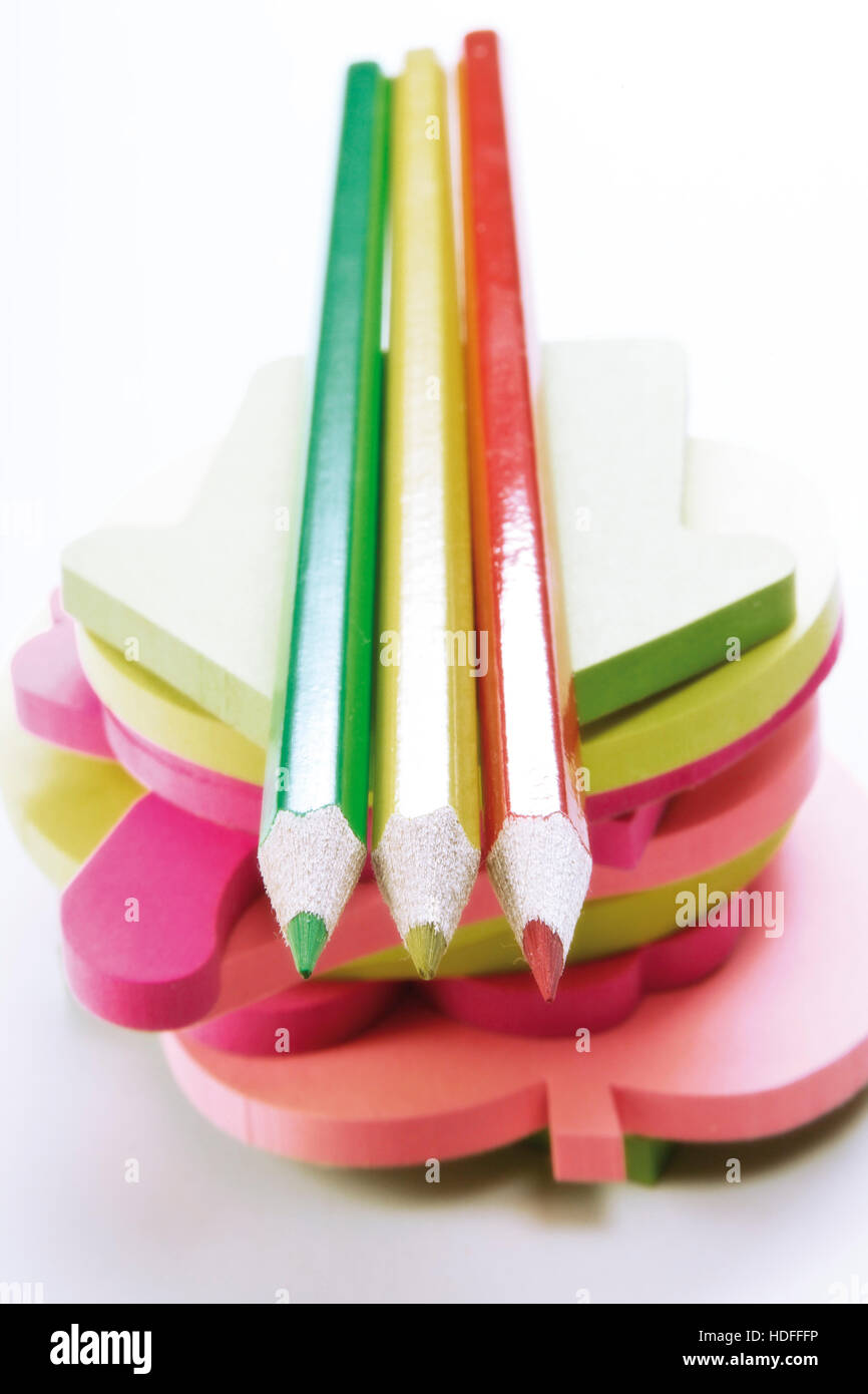 Notepad pens colored pencils hi-res stock photography and images - Alamy