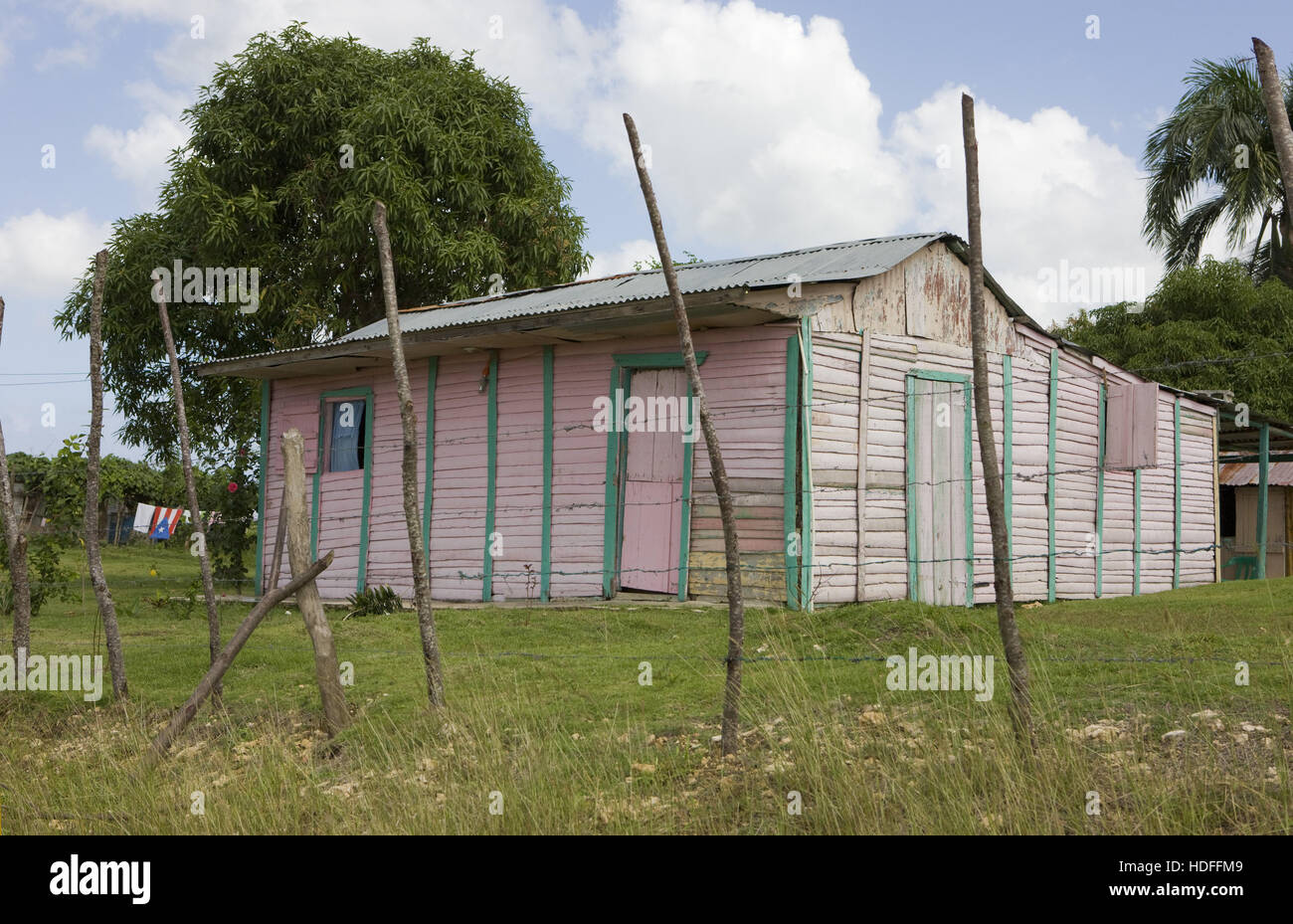 Houses house dominican republic hi-res stock photography and images - Alamy
