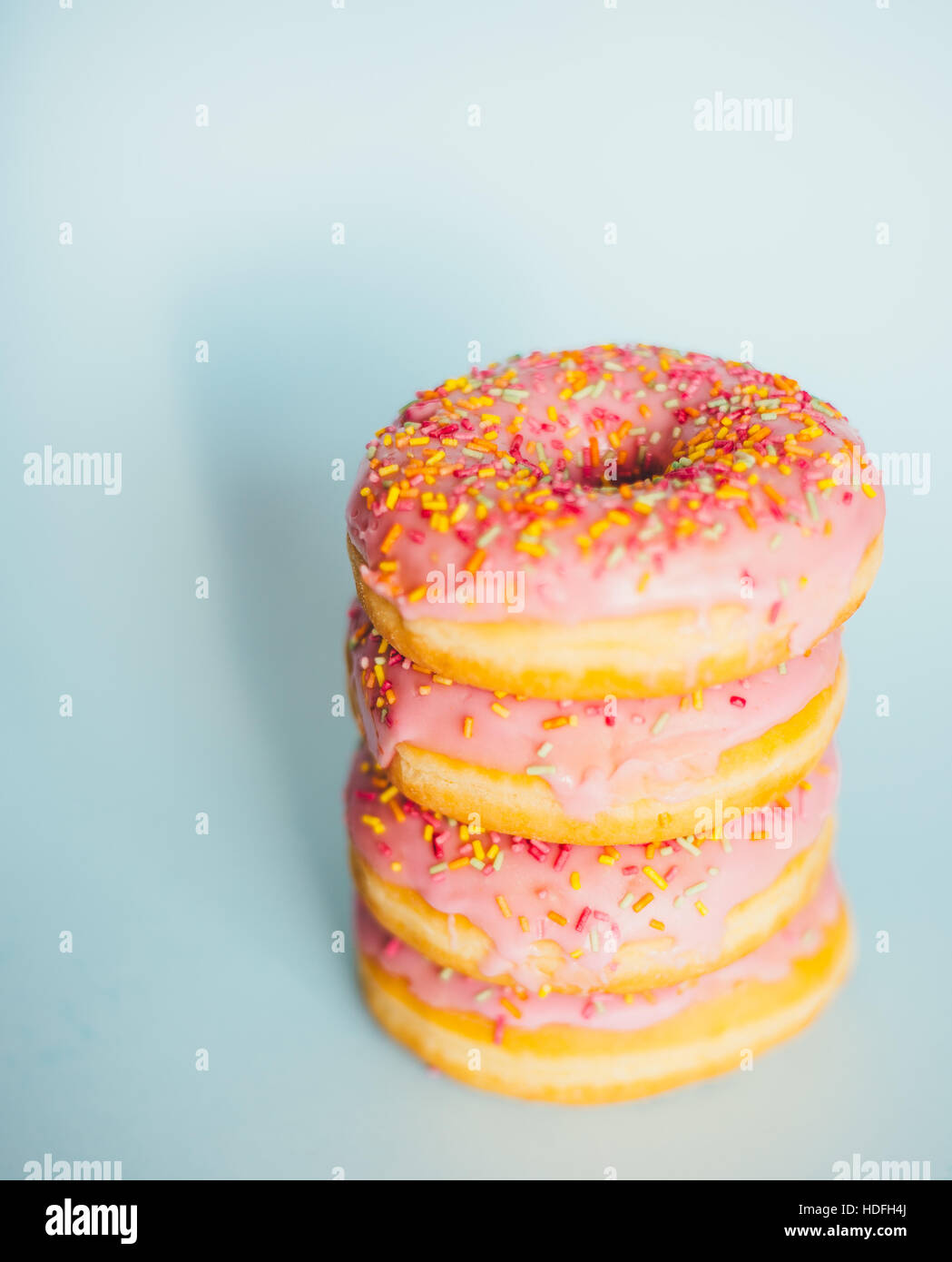 Ring doughnuts donuts hi-res stock photography and images - Alamy
