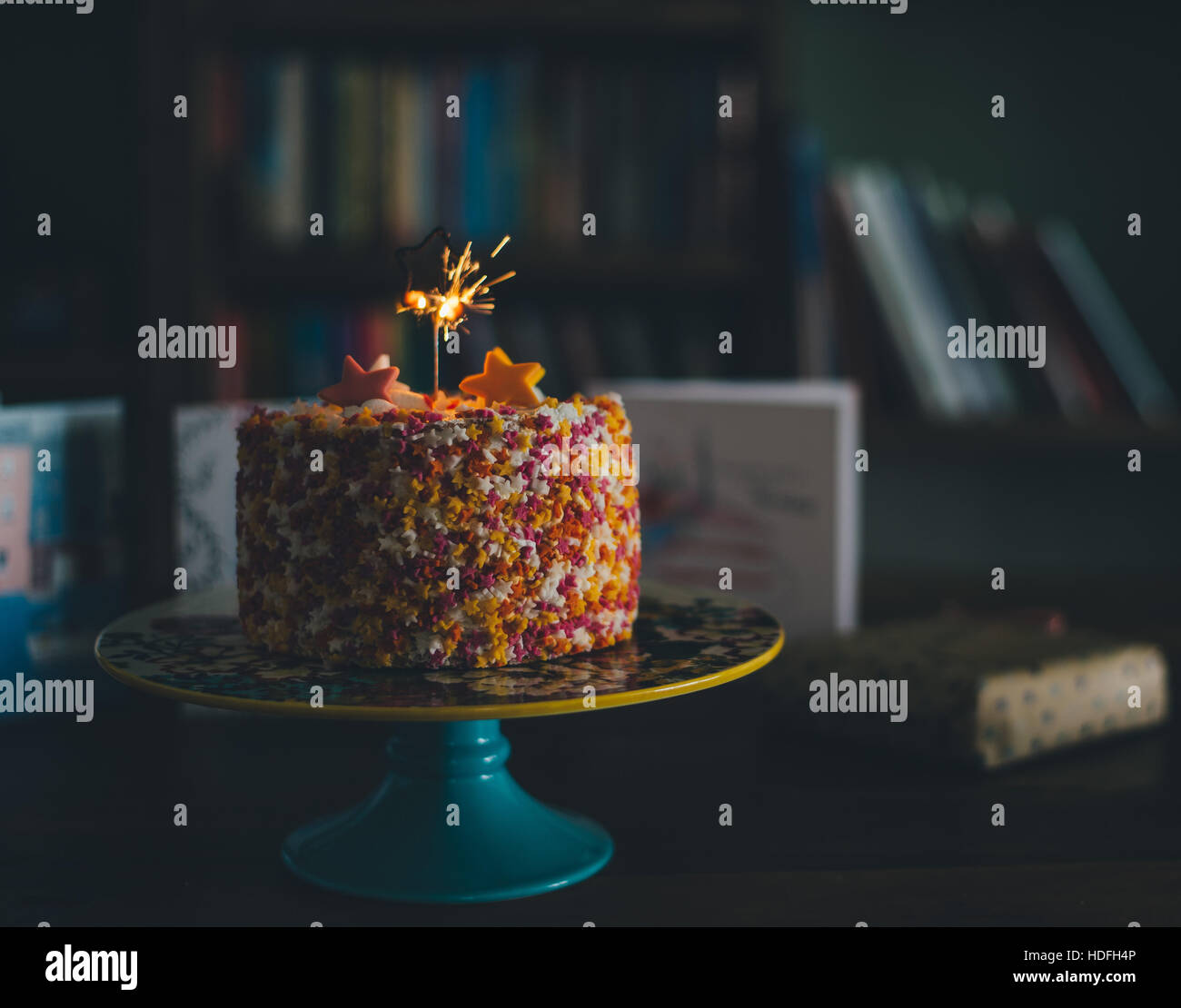 Happy Birthday Stand High Resolution Stock Photography and Images - Alamy
