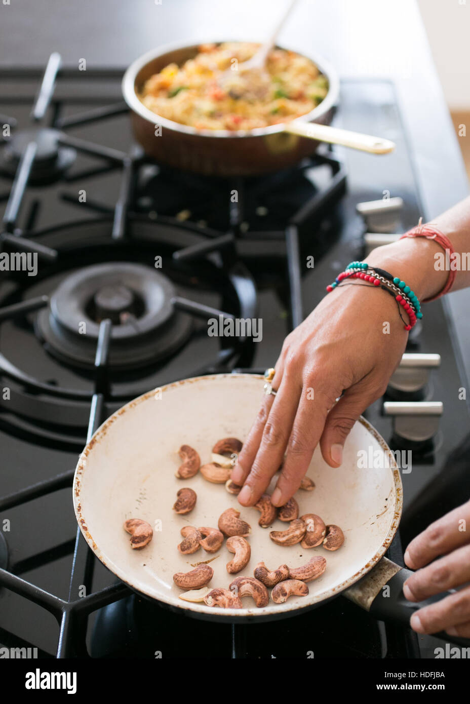 Indian cooking home hi-res stock photography and images - Alamy