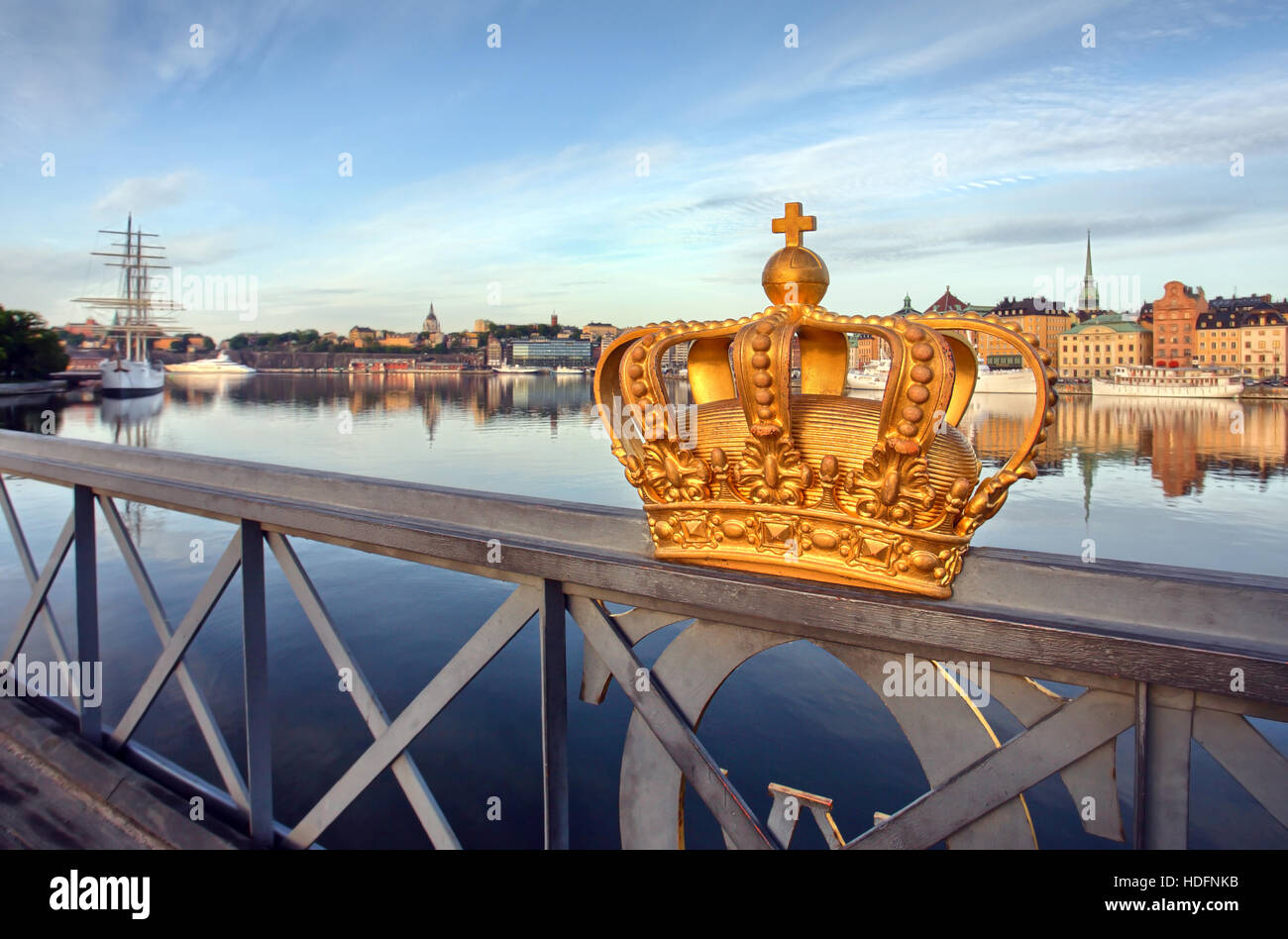 Skeppsholmsbron bridge stockholm hi-res stock photography and images ...