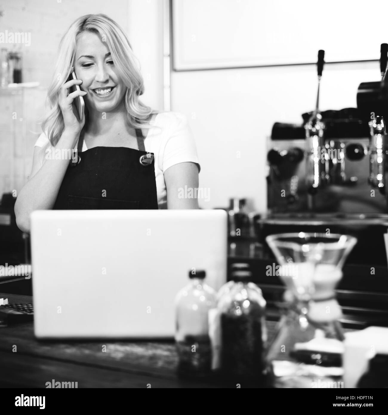 Business global internet connection Black and White Stock Photos ...