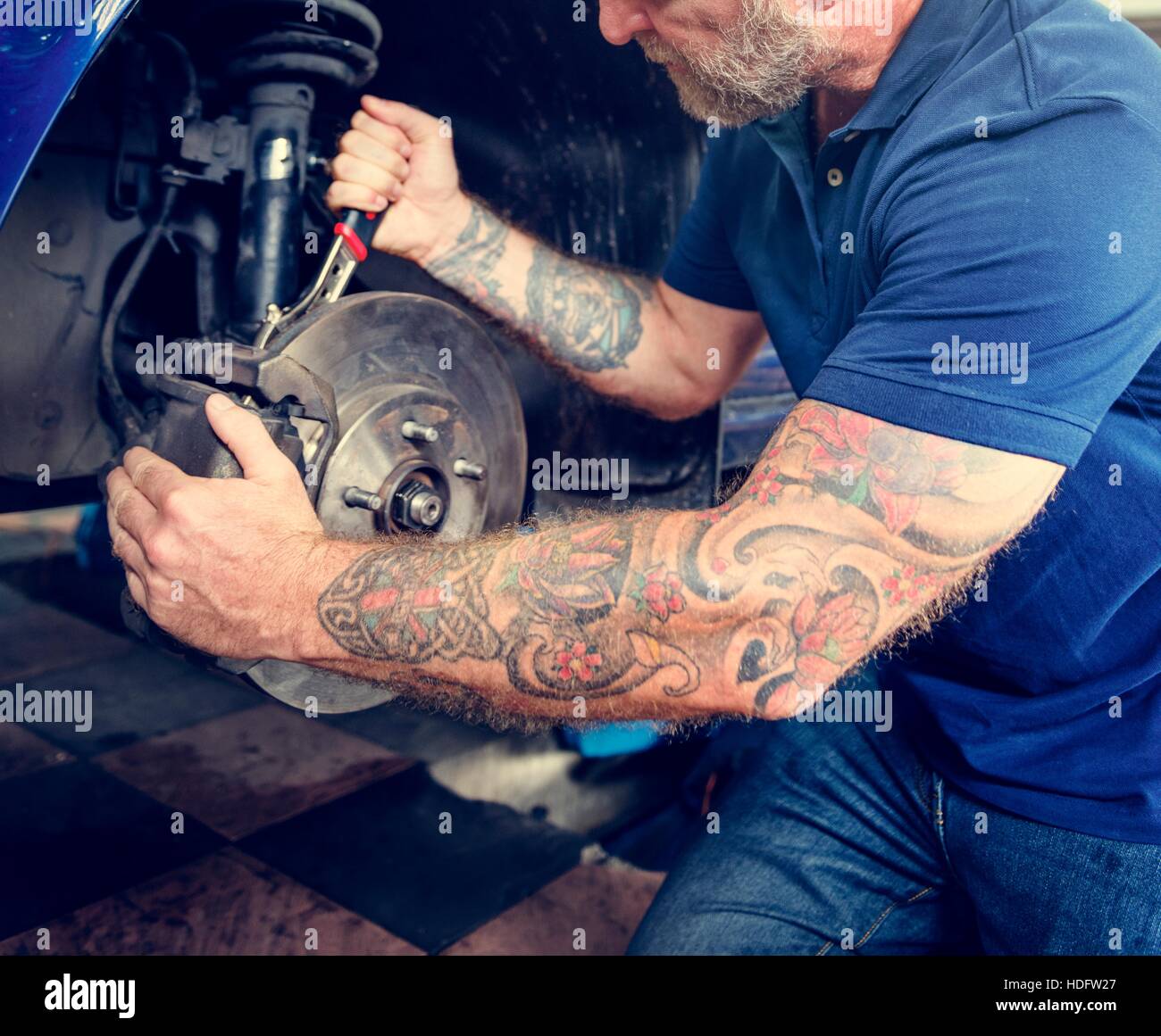 Car parts shop owner warehouse hi-res stock photography and images - Alamy