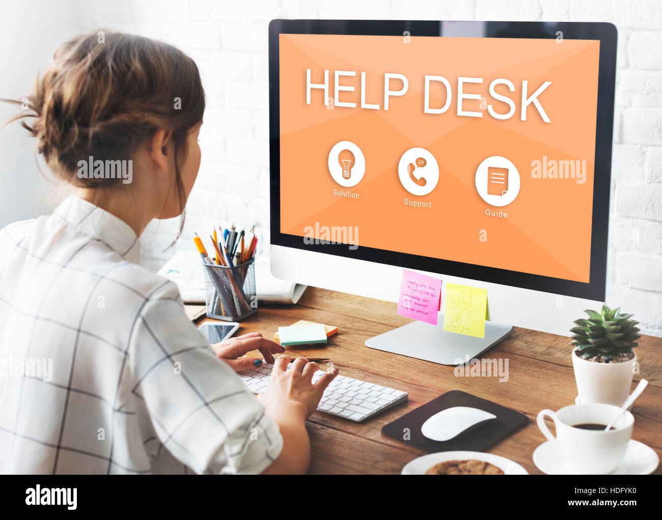 Help desk here to information hi-res stock photography and images - Alamy