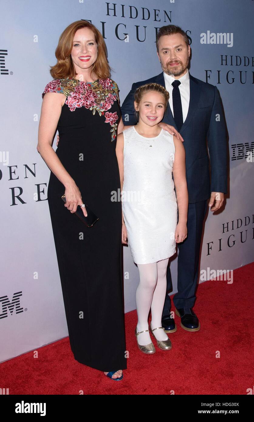 New York, NY, USA. 10th Dec, 2016. Kimberly Quinn, Daughter, Theodore ...