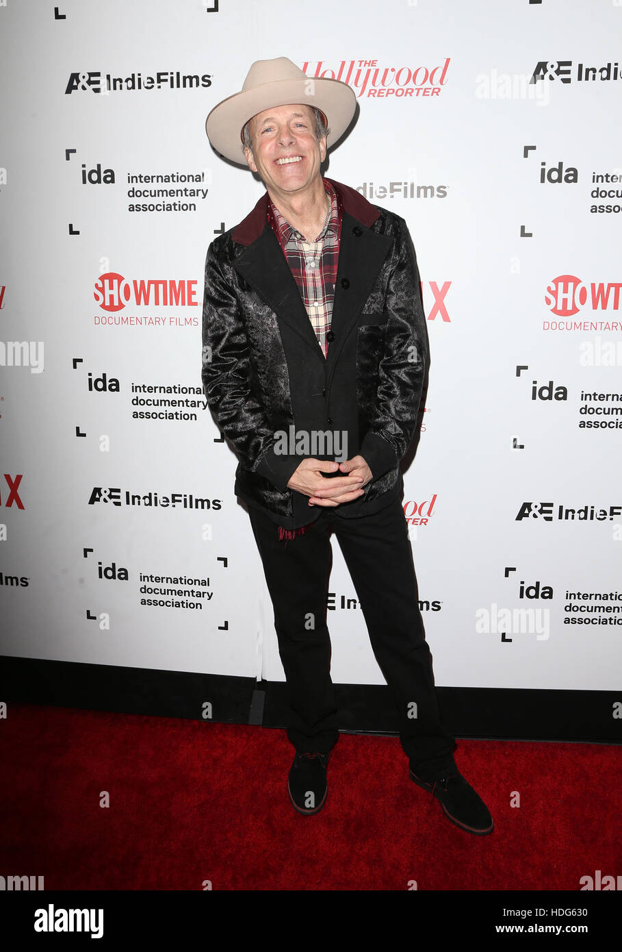 Hollywood, CA. 09th Dec, 2016. Mark McKinnon, At 32nd Annual IDA ...