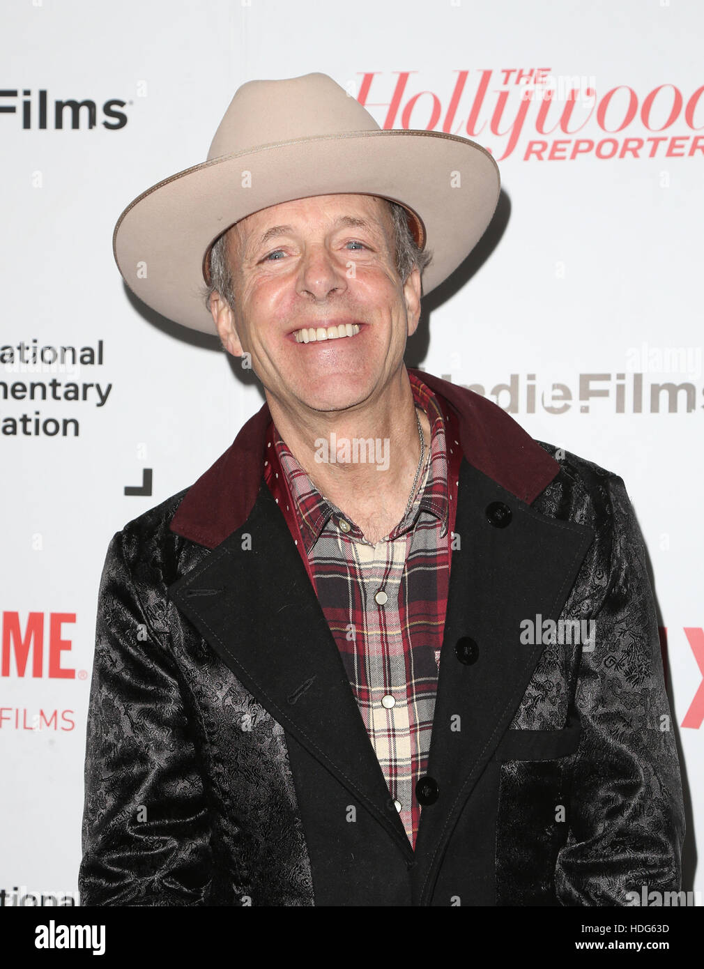 Mark mckinnon hi-res stock photography and images - Alamy