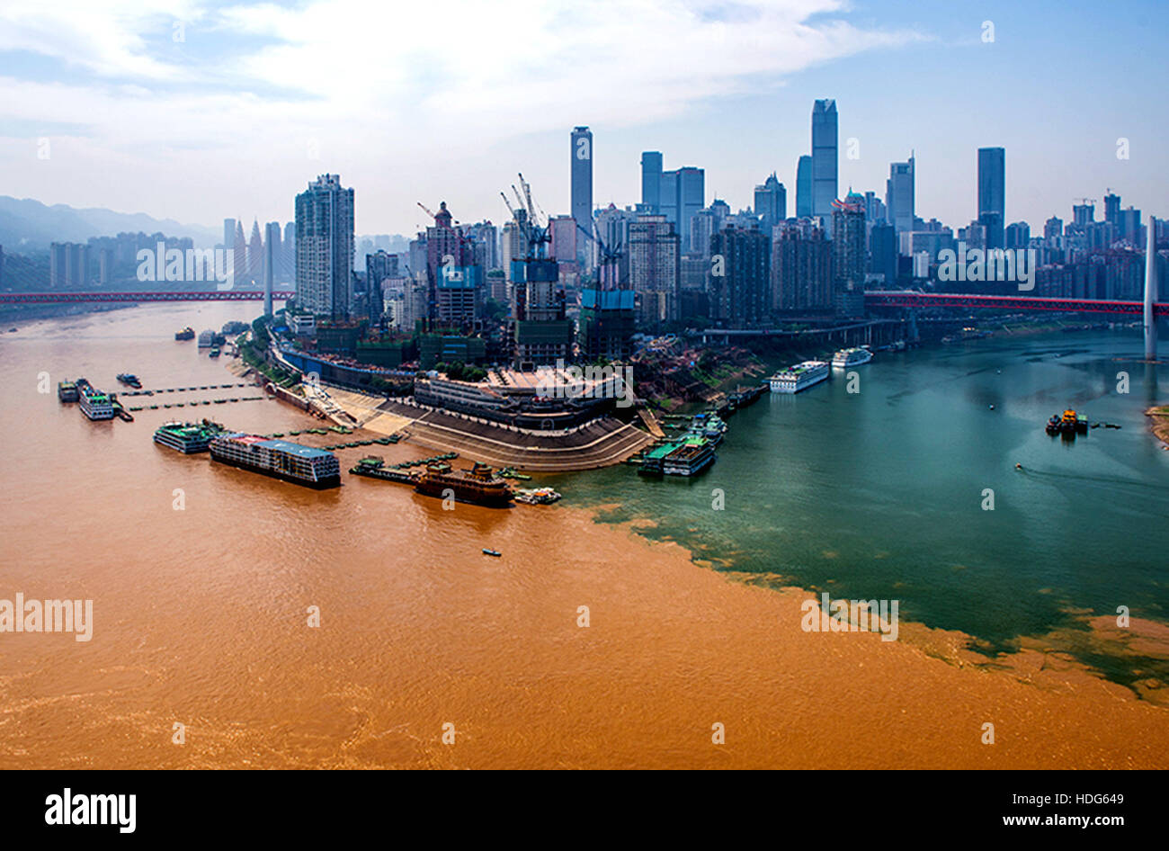 Chongqing, Chongqing, China. 2nd Dec, 2016. Chongqing, CHINA-December 2 ...