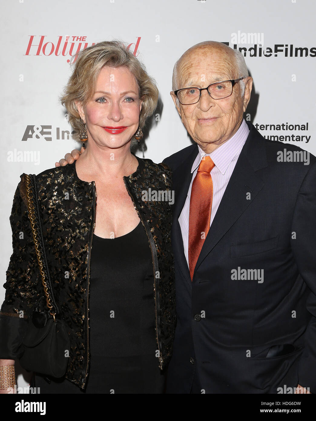 Norman lear lyn lear norman lear hi-res stock photography and images ...