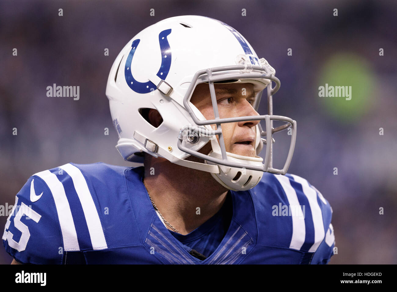 Matt overton hi-res stock photography and images - Alamy