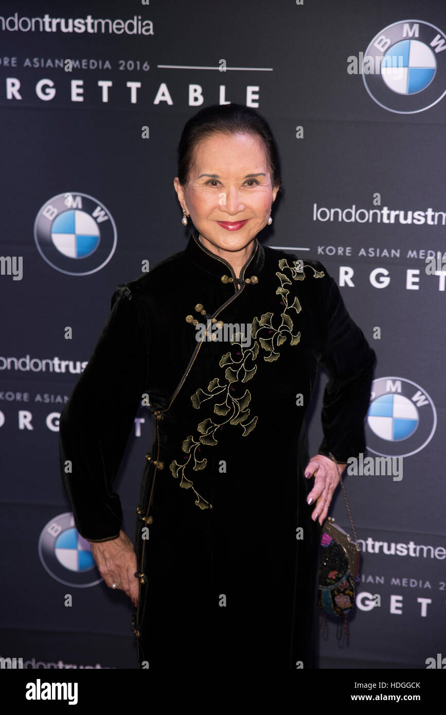 Lucille Soong arrives at Unforgettable Gala December 10, 2016 in ...