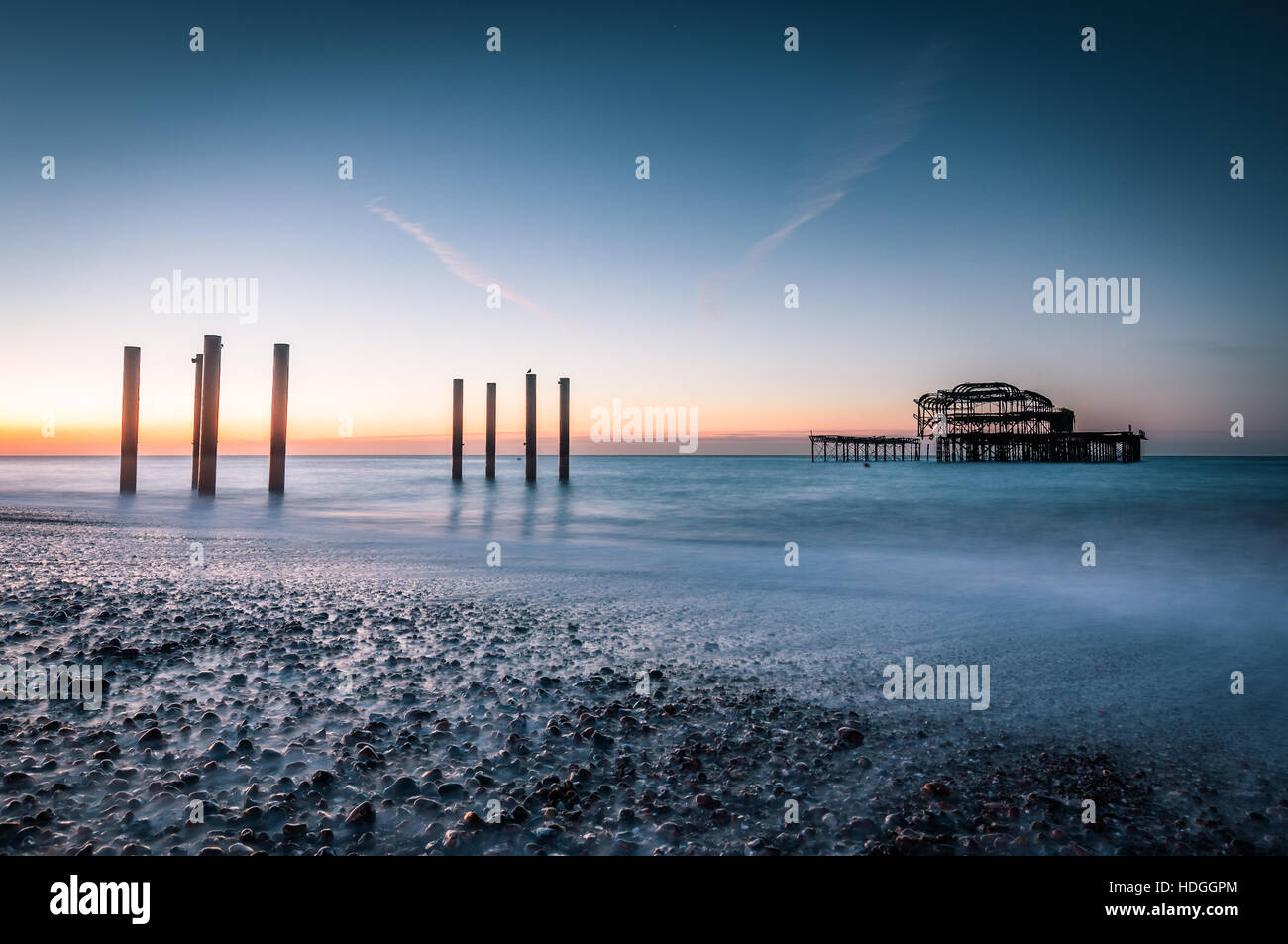 brighton west pier and beach at sunrise Stock Photo - Alamy