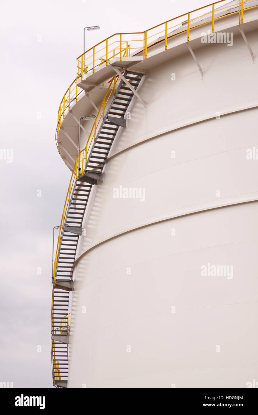 Climbing oil storage tank hi-res stock photography and images - Alamy