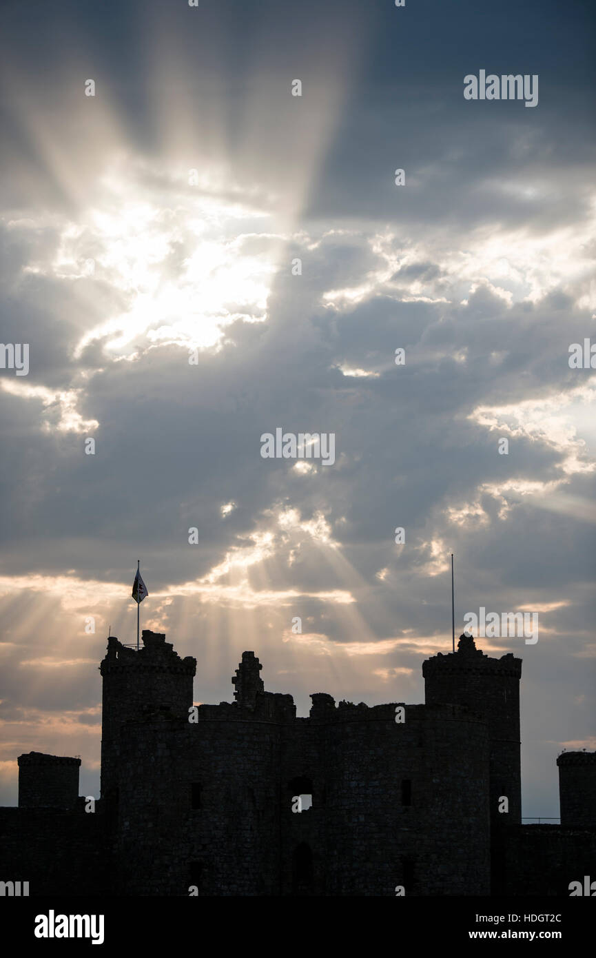Harlech Castle, Snowdonia National Park, North Wales UK Stock Photo - Alamy
