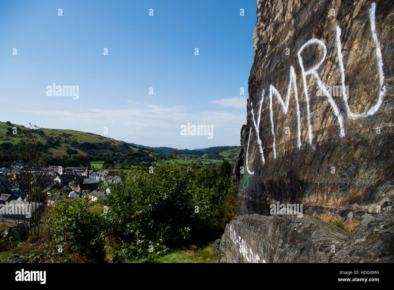 Welsh language graffiti hi-res stock photography and images - Alamy