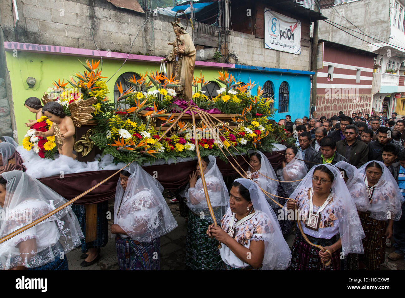 Statue flowers procession catholic hi-res stock photography and images ...