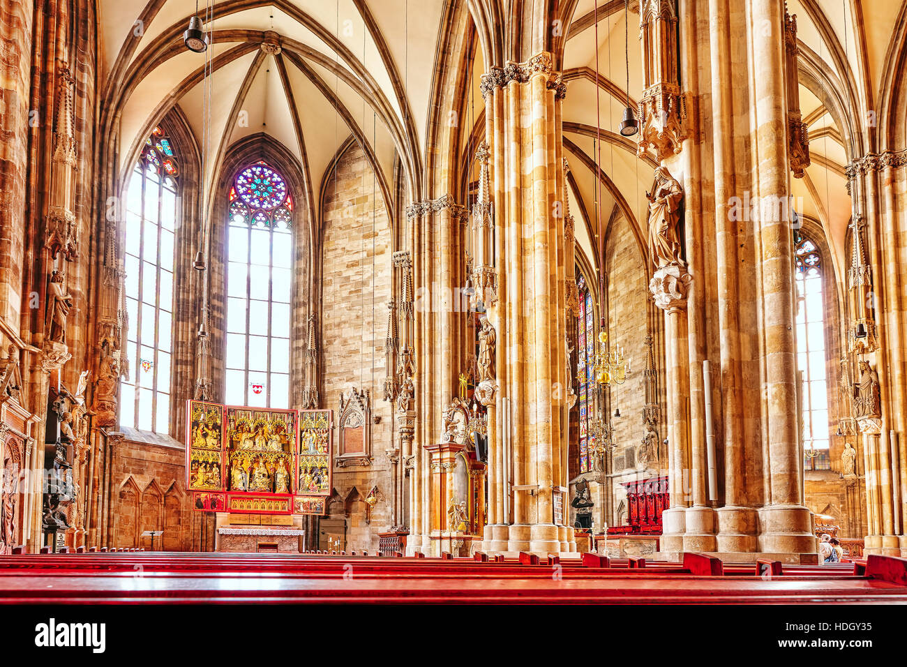 Saint stephens basilica window hi-res stock photography and images - Alamy