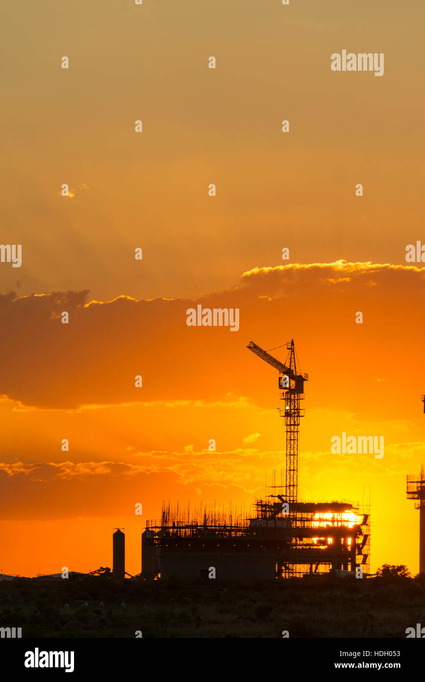 Construction zimbabwe africa crane hi-res stock photography and images ...