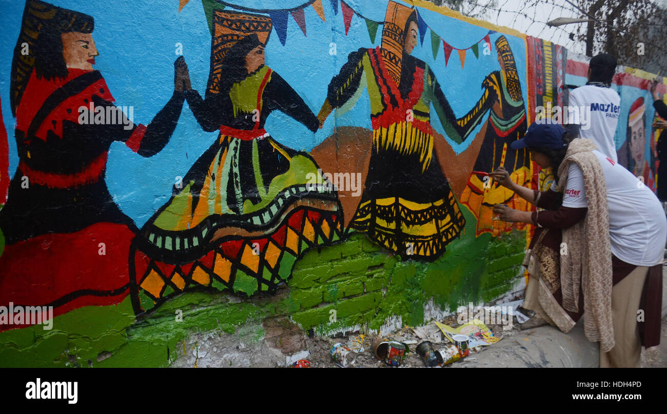 Lahore, Pakistan. 11th Dec, 2016. Pakistani student from national ...