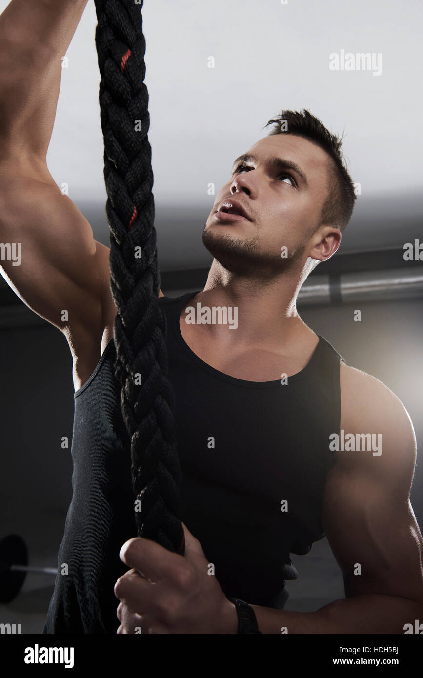 Athlete pulling rope hi-res stock photography and images - Alamy