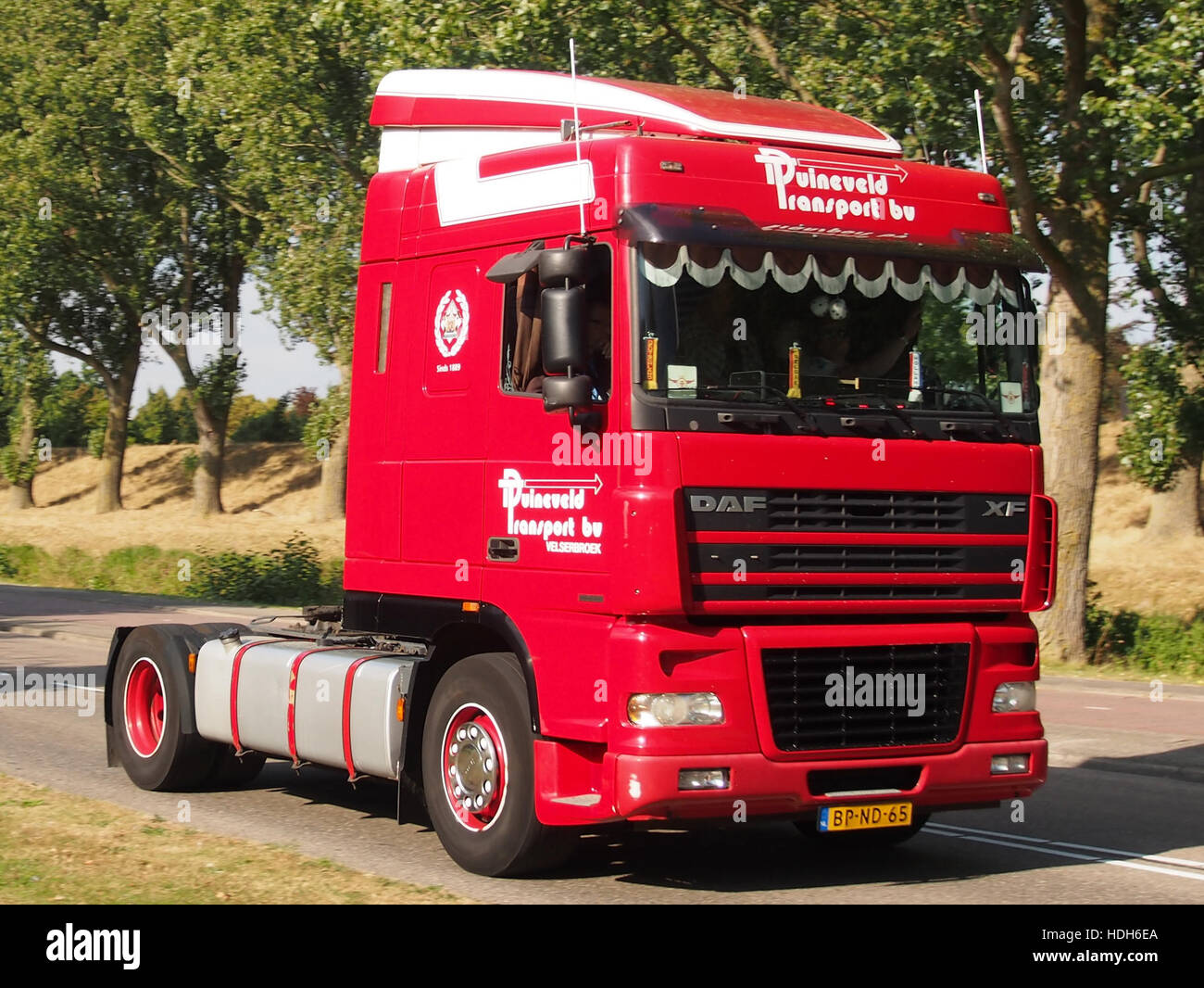 This image shows a large truck used for transporting goods, showcasing ...