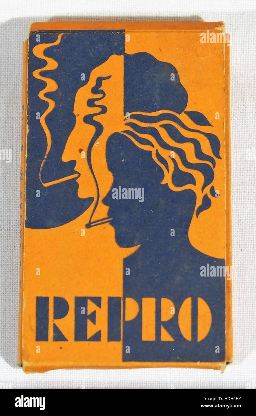 'Repro vloeitjes' refers to a reproduction of traditional Dutch rolling ...