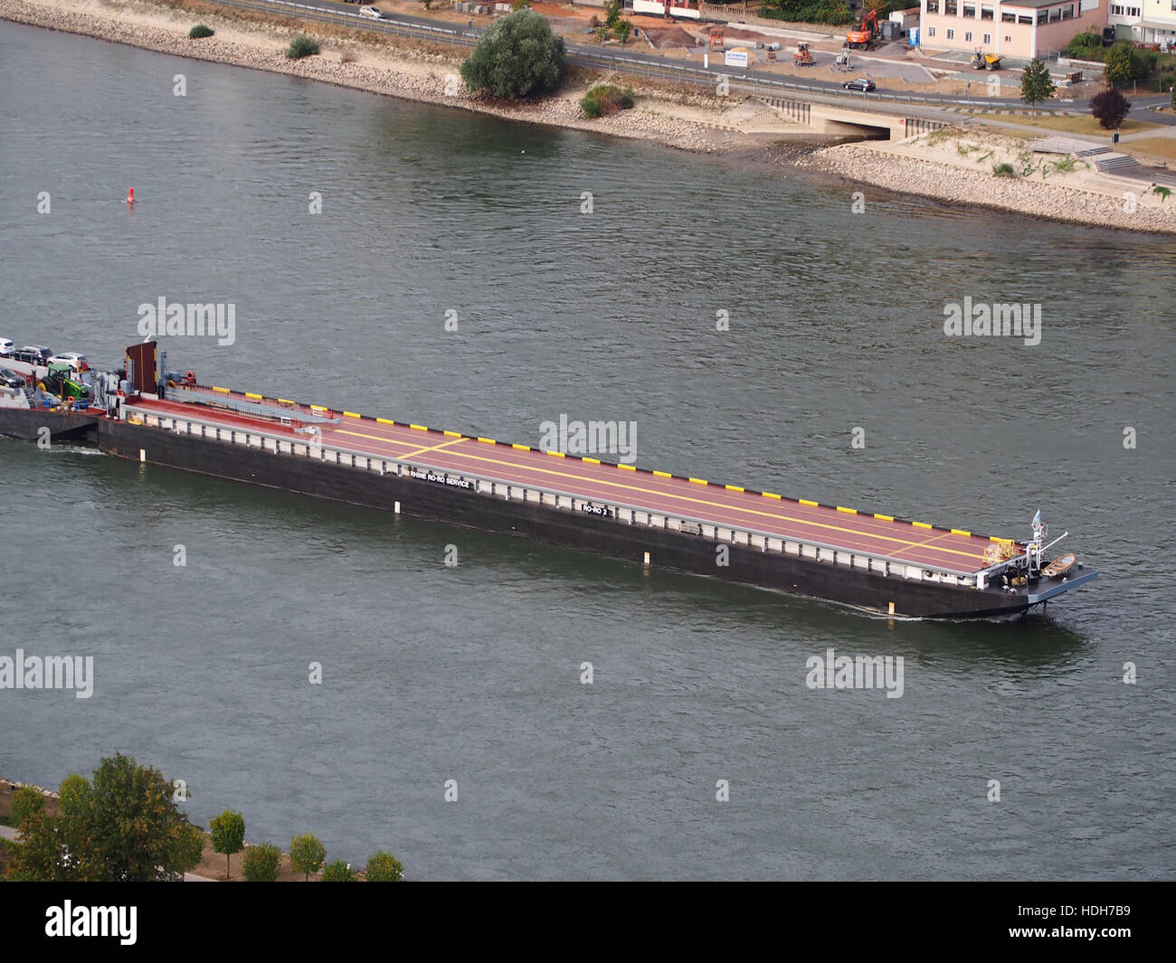 This image shows the ships Dynamica (1973) and Ro-Ro 2 (1972 ...