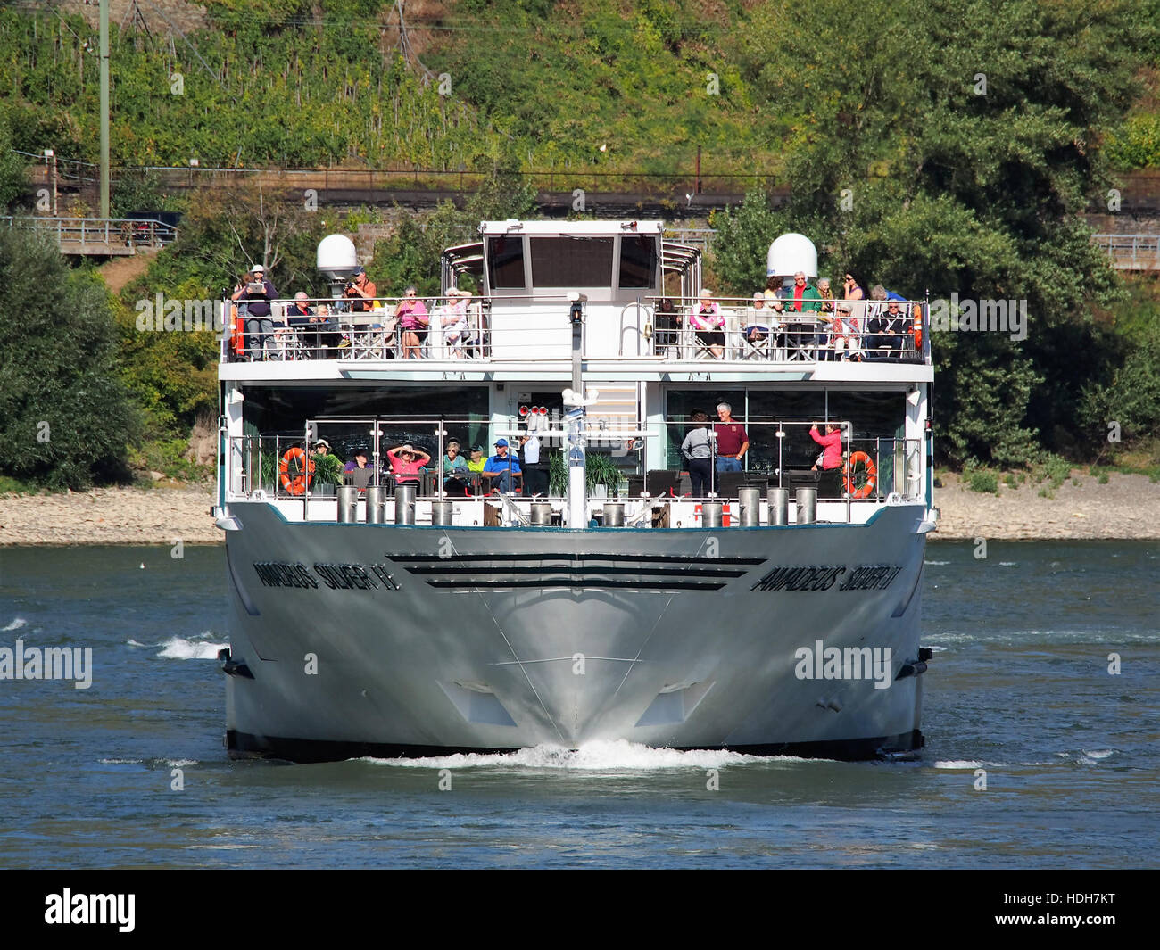 Modern luxury cruiser sails hi-res stock photography and images - Alamy