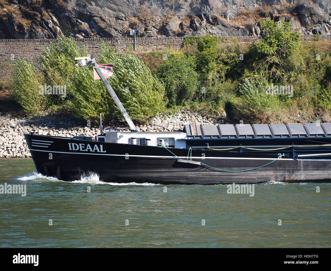 Ideaal (ship, 1987) ENI 02318122 on the Rhine at Oberwesel pic3 Stock ...