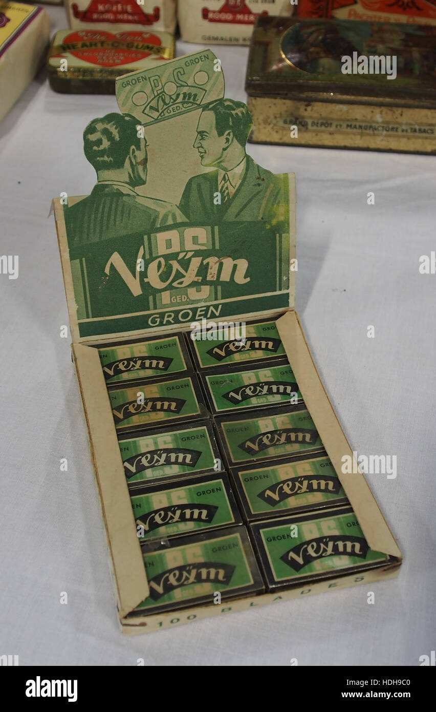 Veym scheermesjes pic3 Stock Photo - Alamy