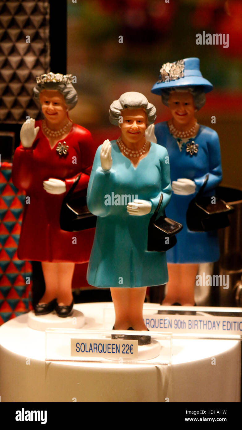 Winke winke hi-res stock photography and images - Alamy