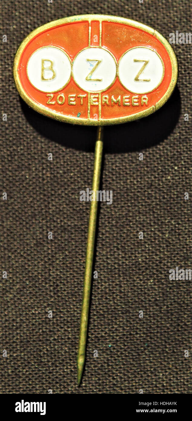 The BZZ Zoetermeer speltje is a traditional Dutch object, a type of ...