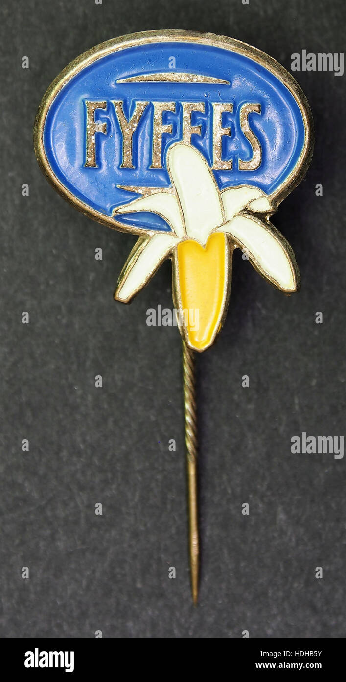 Fyffes fruit hi-res stock photography and images - Alamy