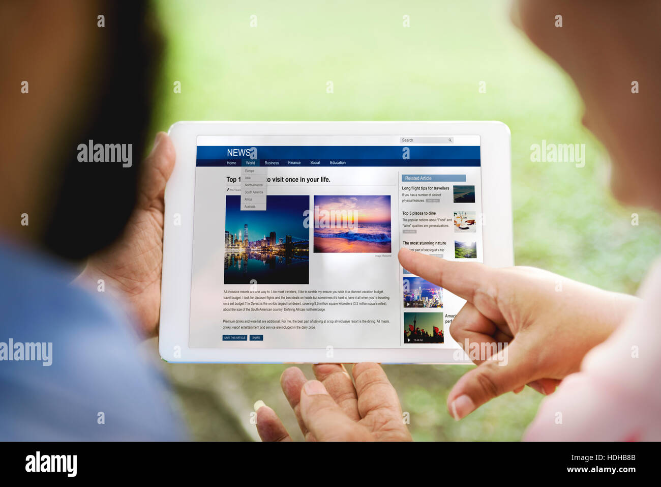 Device browsing hi-res stock photography and images - Alamy