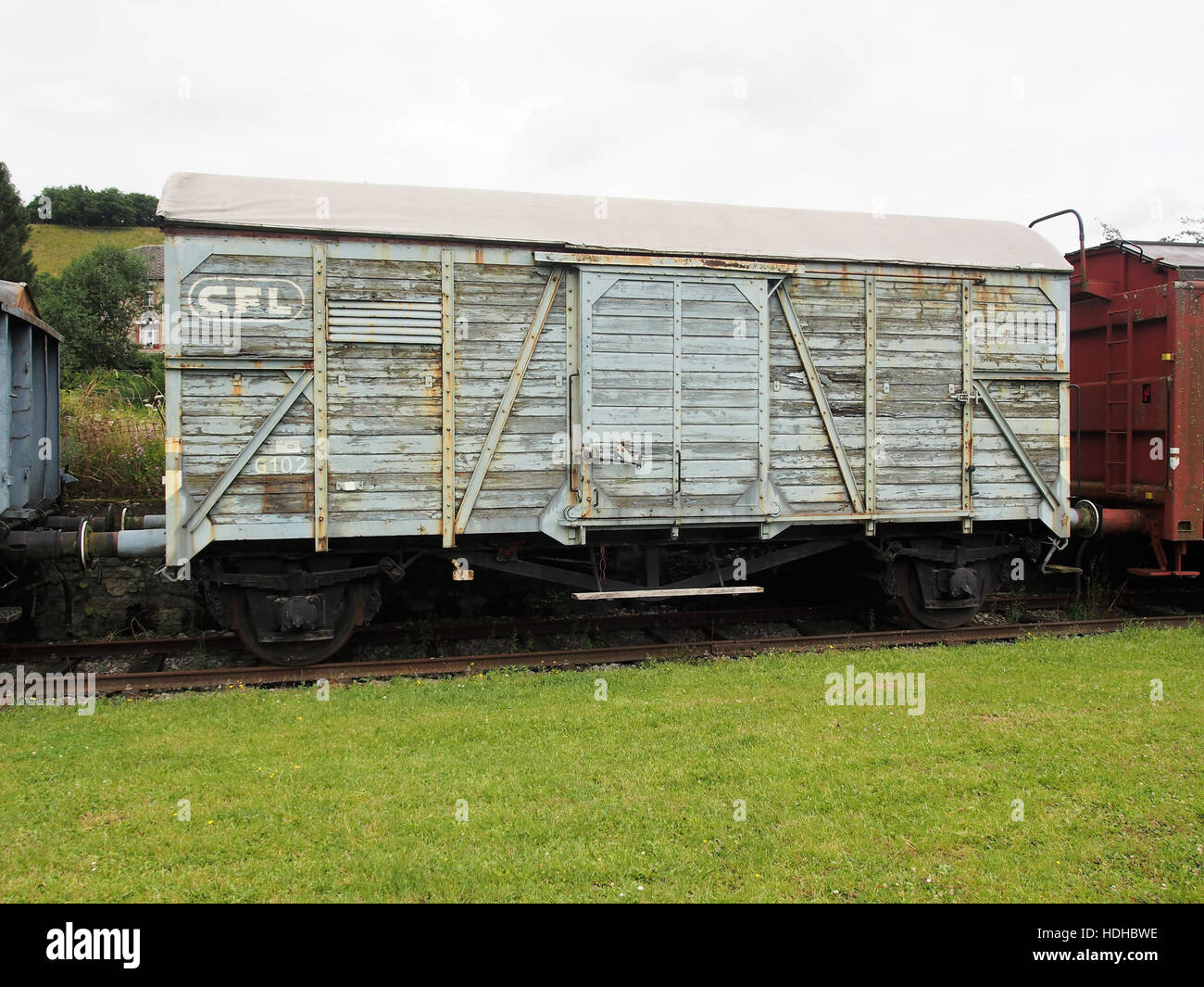 This image shows the CFL Wagon G102, a rail vehicle, located at CFV3V ...