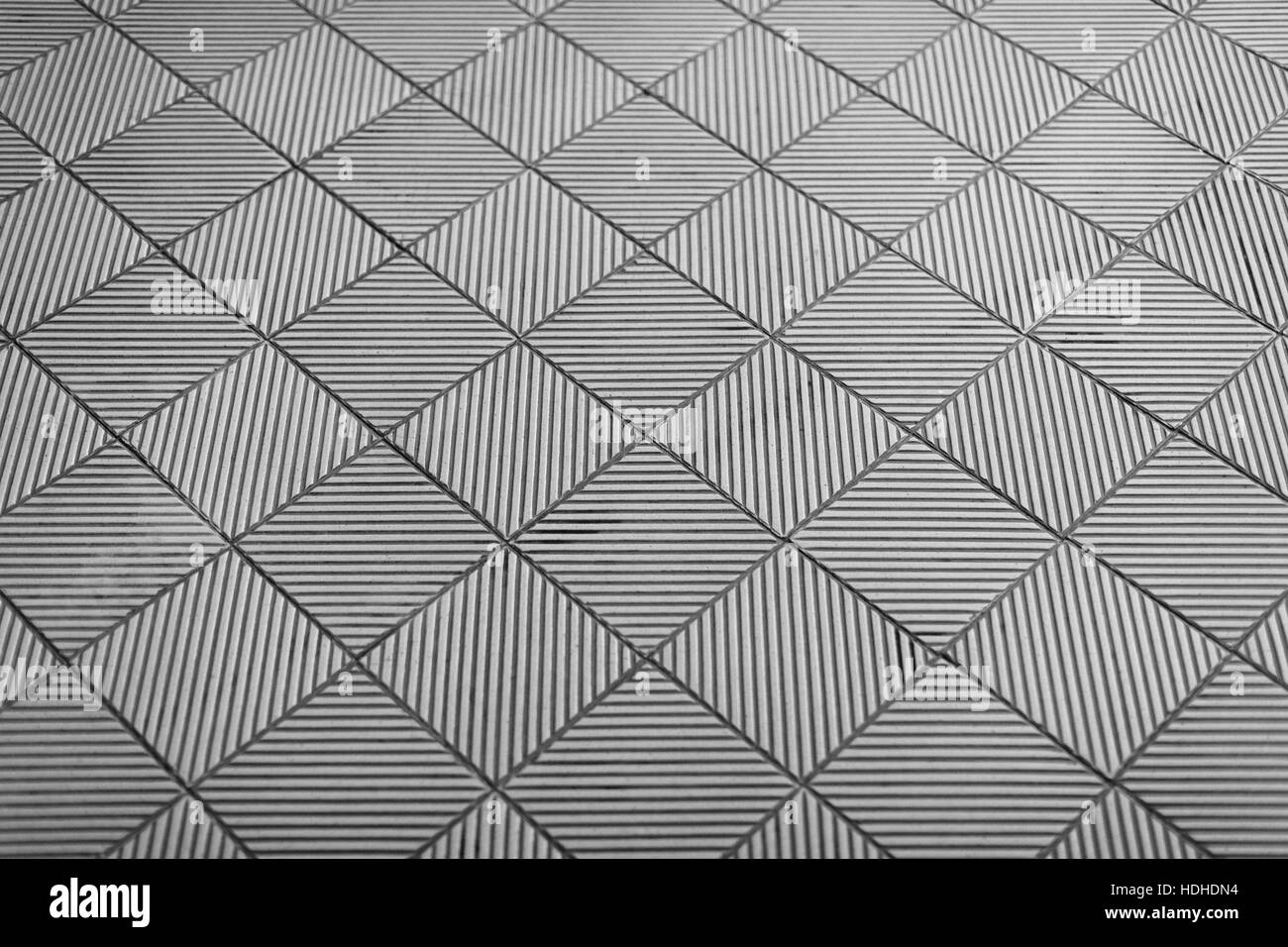 Patterned floor tiles hi-res stock photography and images - Alamy