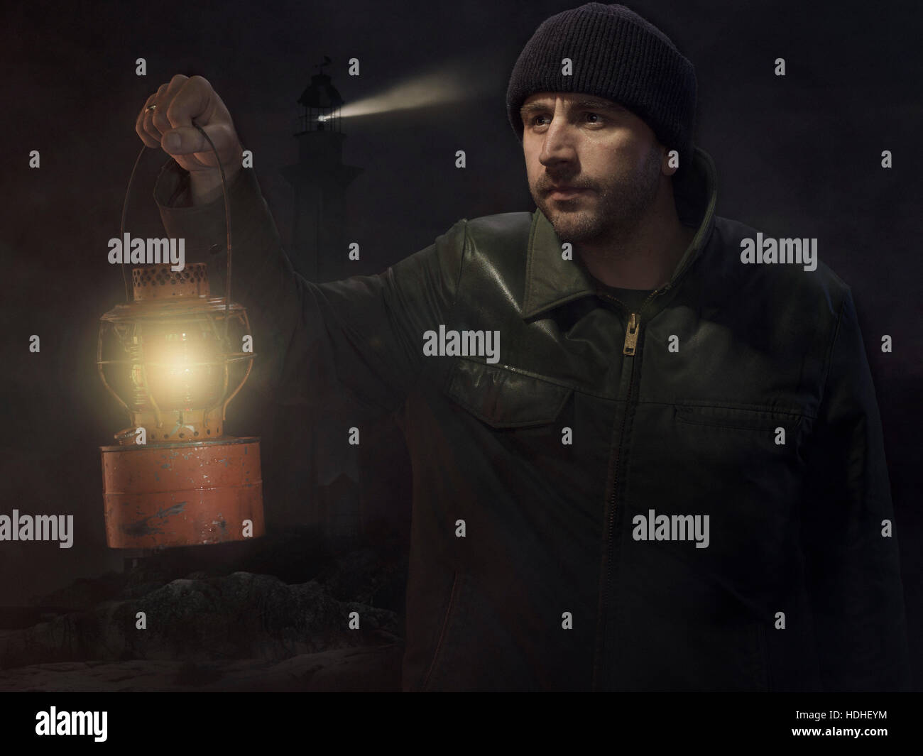 Illuminated lantern hi-res stock photography and images - Alamy