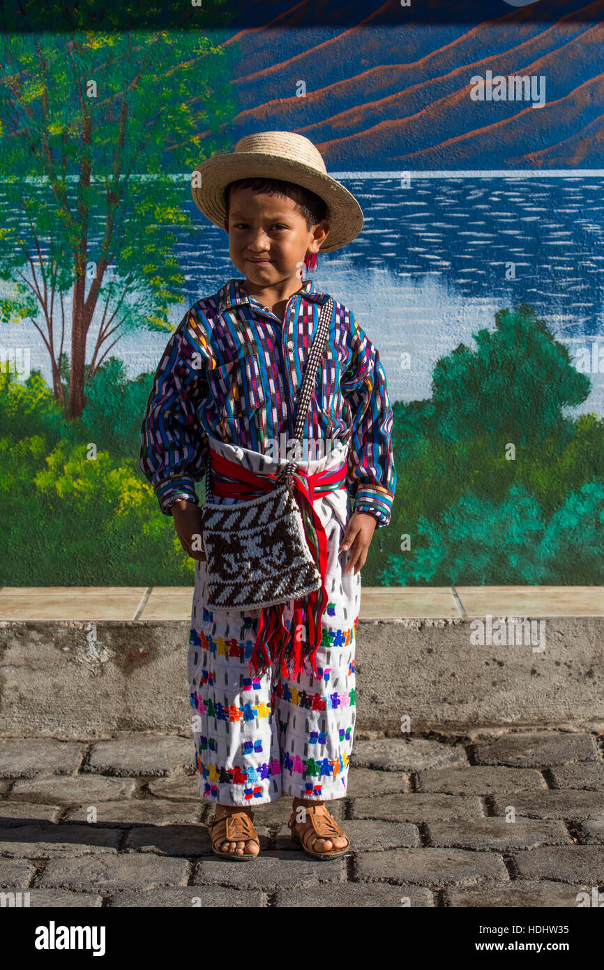 Young Man Dressed In Mayan Costume Stock Editorial Tribal Man editorial ...